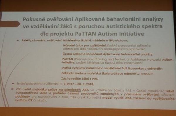 Na semináři o ABA terapii a projektu PaTTAN AI se tleskalo i plakalo ...